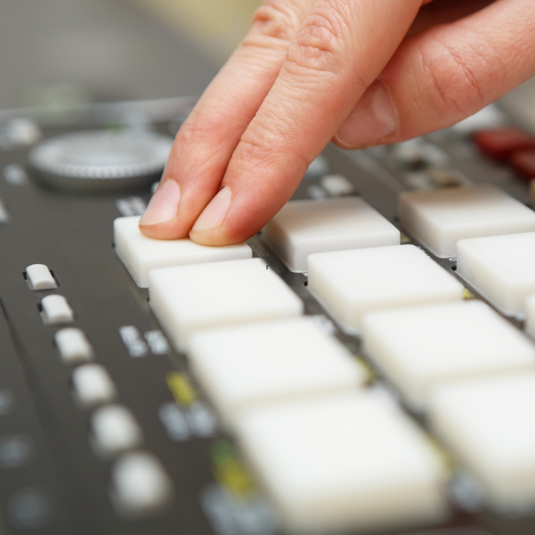 Sound Design in Hip-Hop: Crafting Unique Sonic Textures – Mystic Alankar