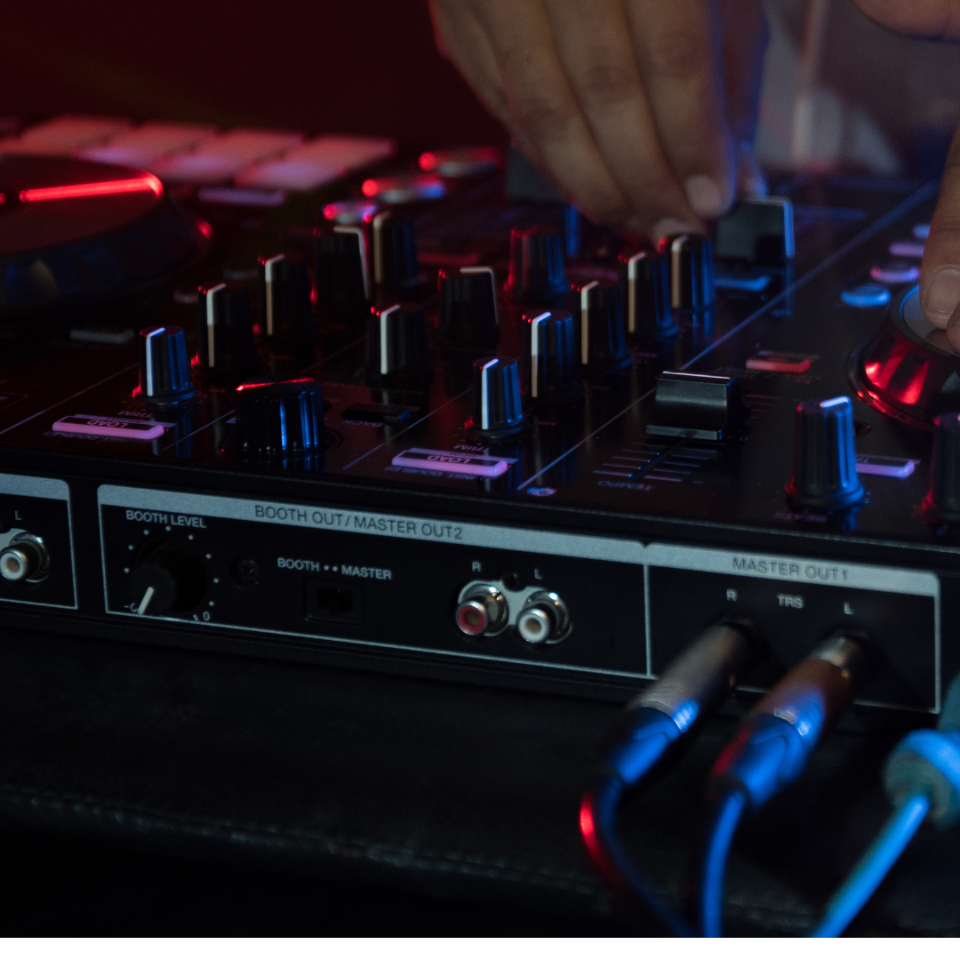 Hip-Hop Bass: A Step-by-Step Guide for Rich Low Tones – Mystic Alankar