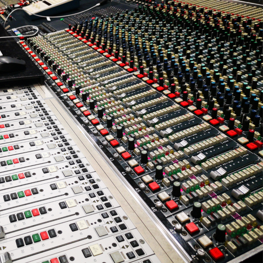 6 Secret Mixing Techniques Used By The Pros - Advanced Mixing Tips ...